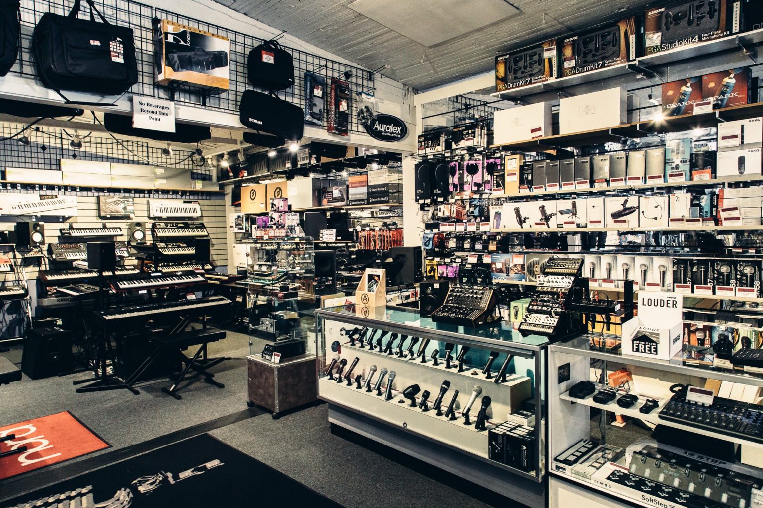 About Us - American Music